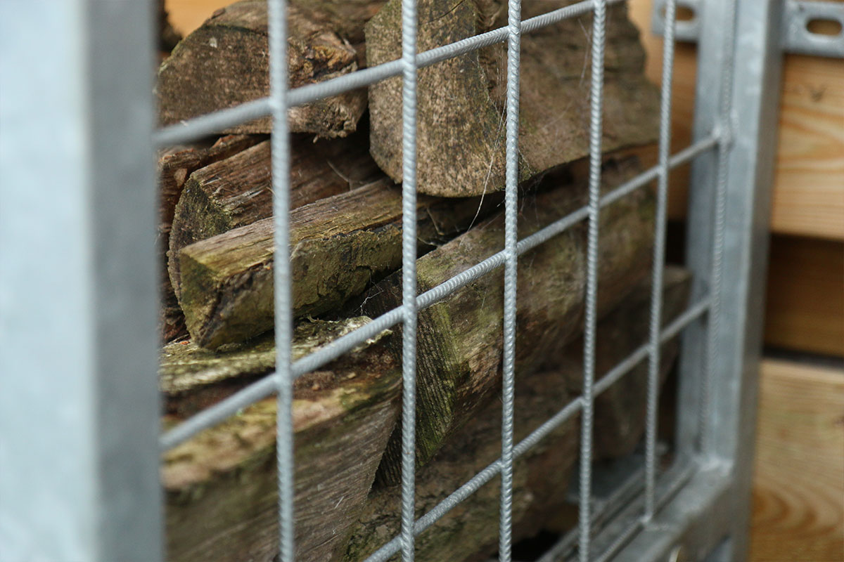 Haardhout opslag staal
